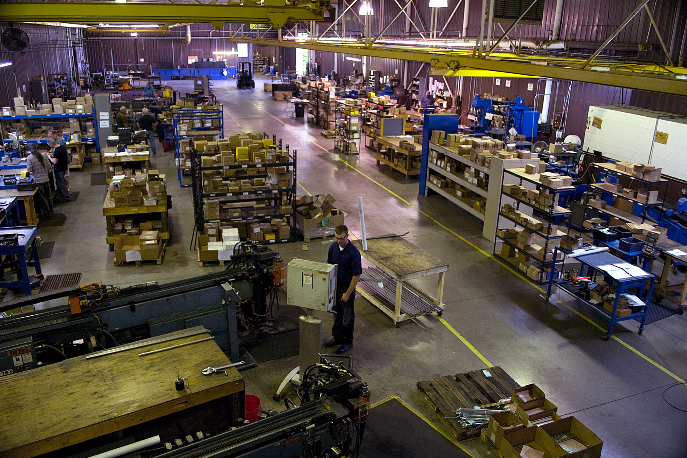 Custom Tube Bending & Steel Fabrication: Hycom Inc.